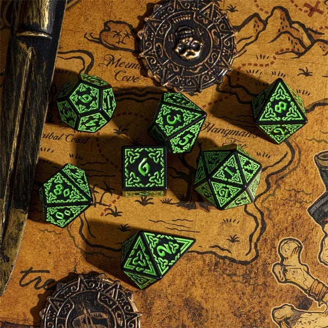 Celtic Knot 7-Dice Set - Awesome Dice